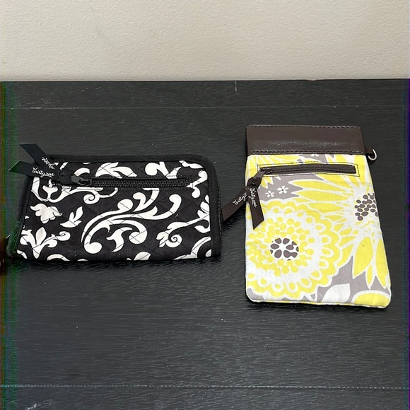 thirty-one | Bags | Thirtyone Zip Around Wallet Sunglasses Case Bundle ...